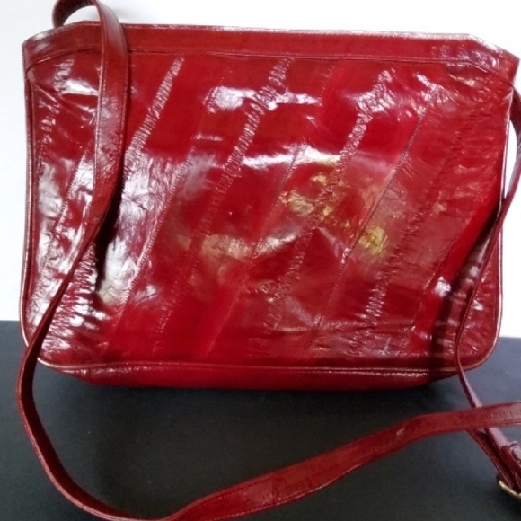 vintage red Eel skin handbag | Bags | Vintage Womens Red Eel Skin ...